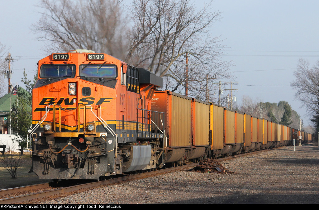 BNSF 6197